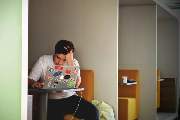 Here’s Exactly What Happens to Your Face When You’re Stressed - Rasaderm